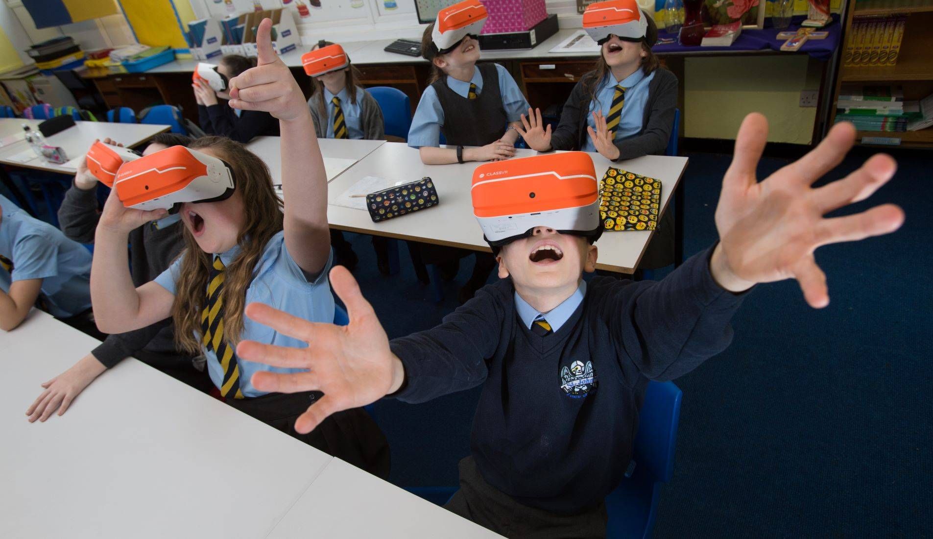 5 Best Virtual Reality Examples in Education - ClassVR USA